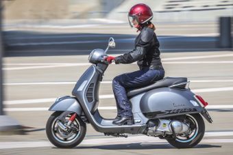 Scooter Rental in Naples from €5/day